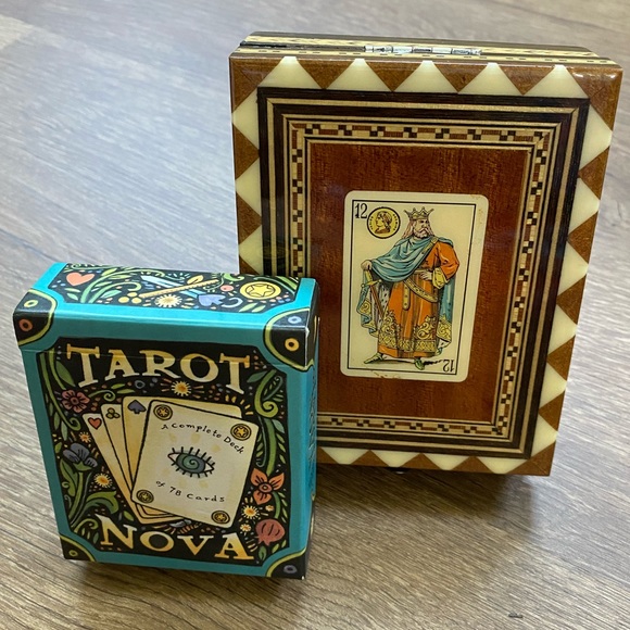 Other | Vintage King Of Pentacles Tarot Box Deck | Poshmark